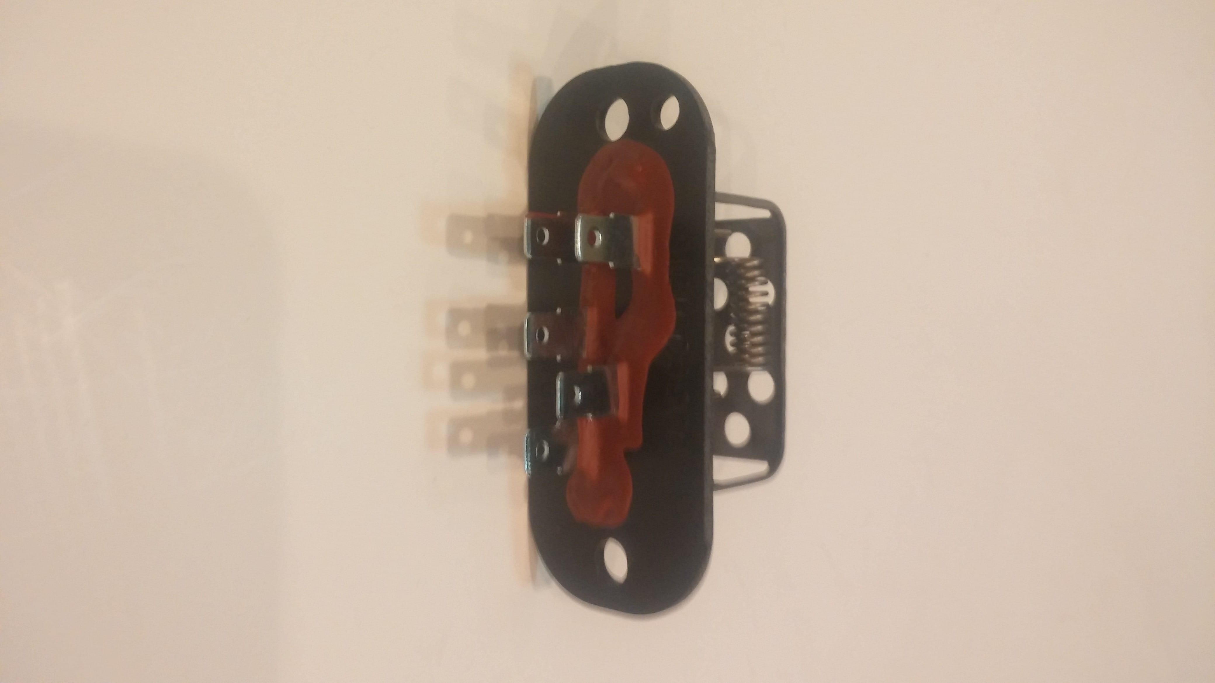 Blower Resistor - 8956001516 - Comfort Air Inc. Vehicle HVAC