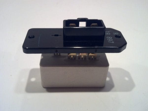 Blower Resistor AA146810-8970 - Denso