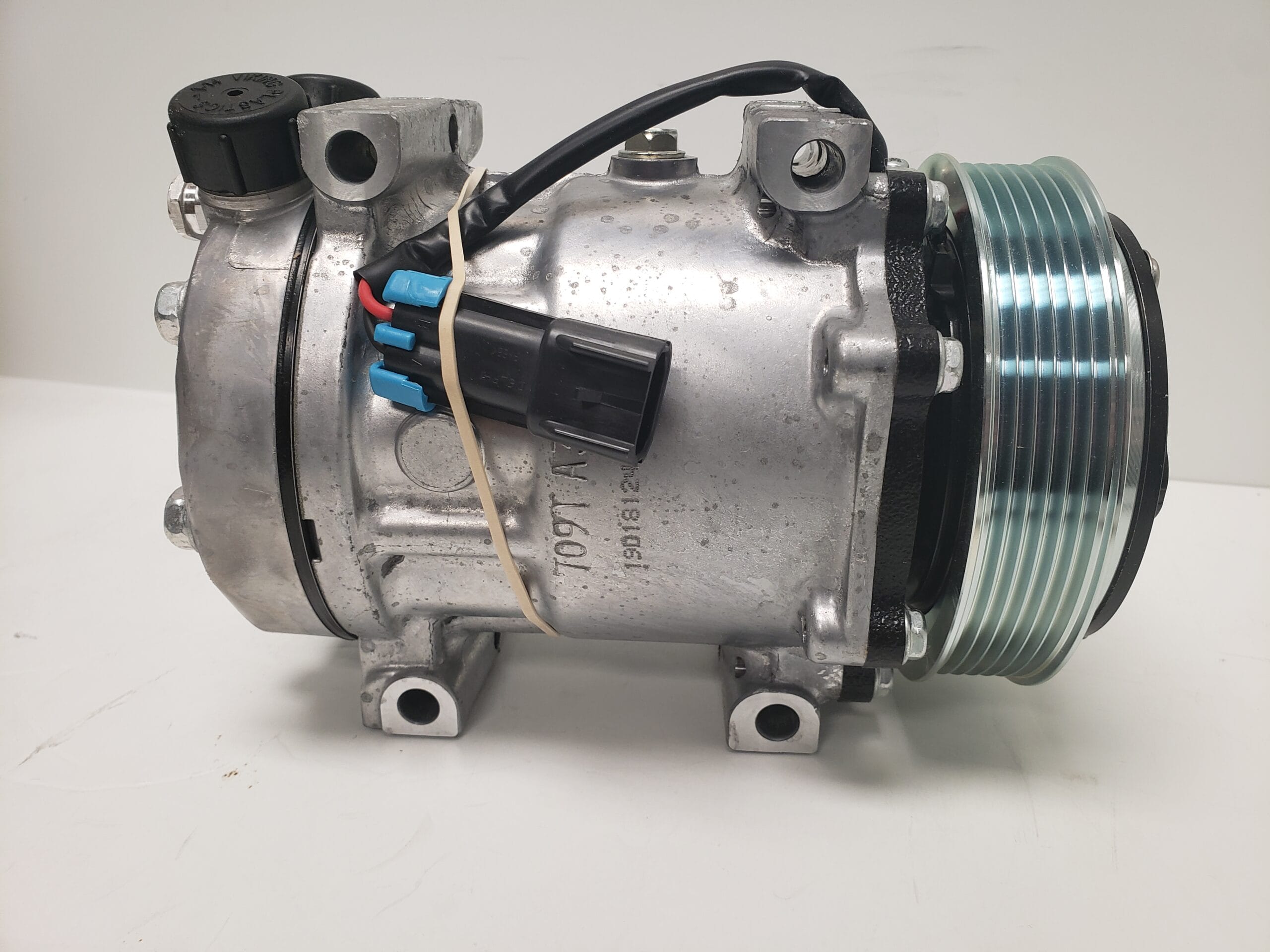 Comfort Air Compressor, 6 groove poly. sander 4475 - Comfort Air GR LLC ...